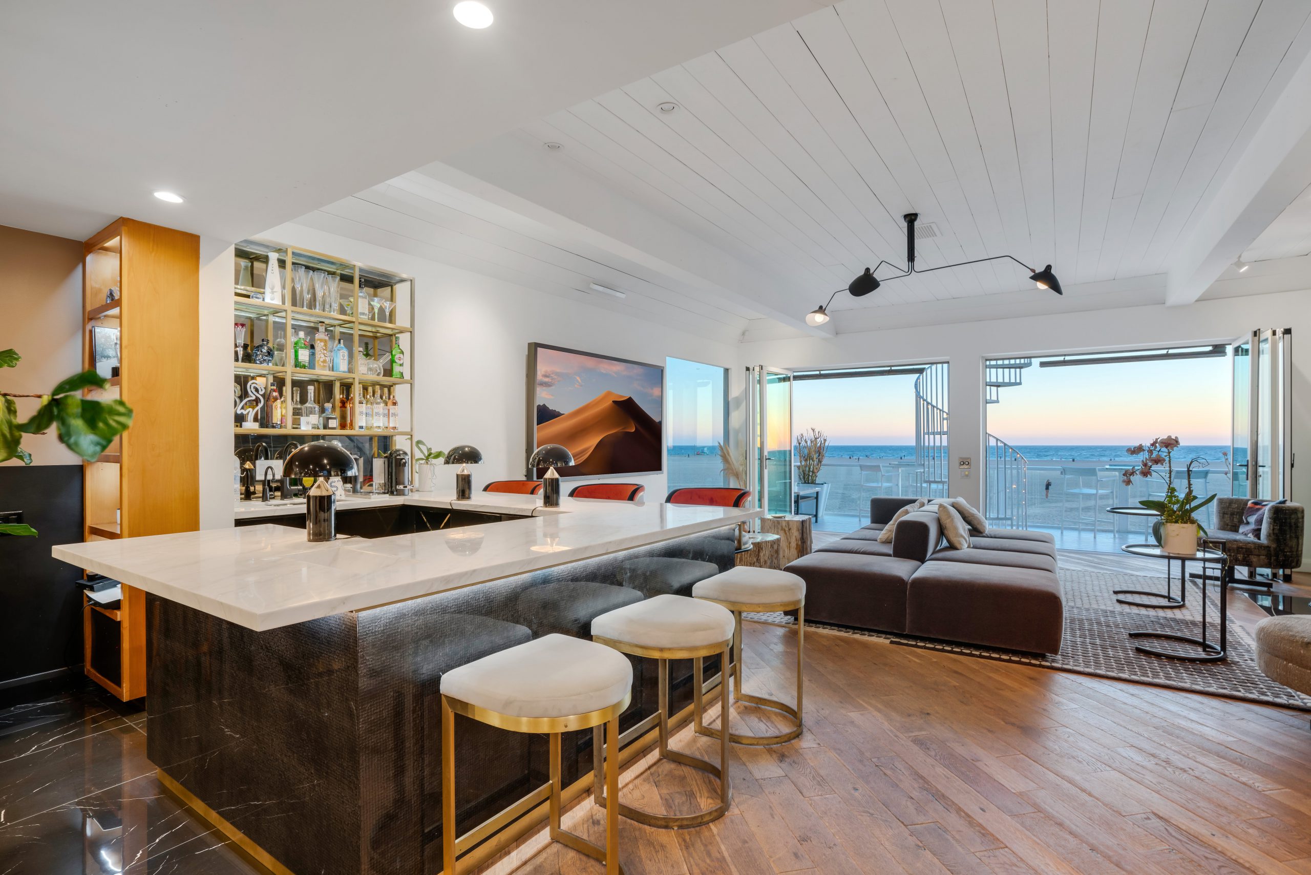 Waterfront Photo Shoot Locations - AVVAY Blog